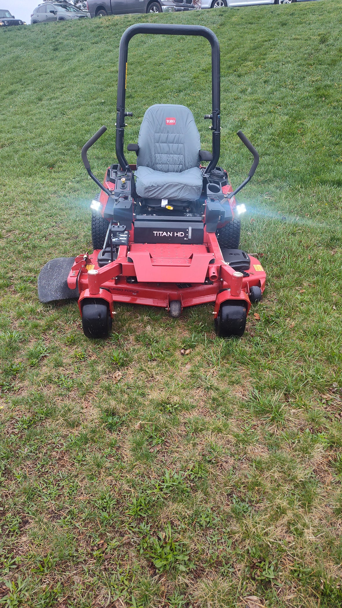 74461 Toro Titan HD 2000 Series 52" Zero Turn Riding Mower w/ Kohler 2 ...