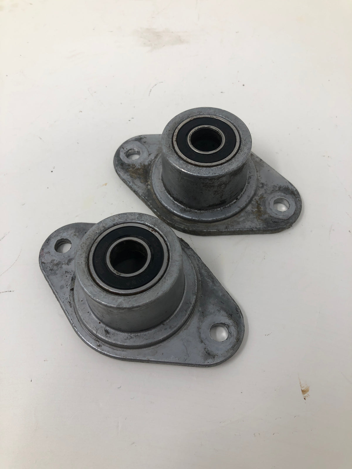 108-7319 Toro Bearing Retainers (x2) — RC Engine Service