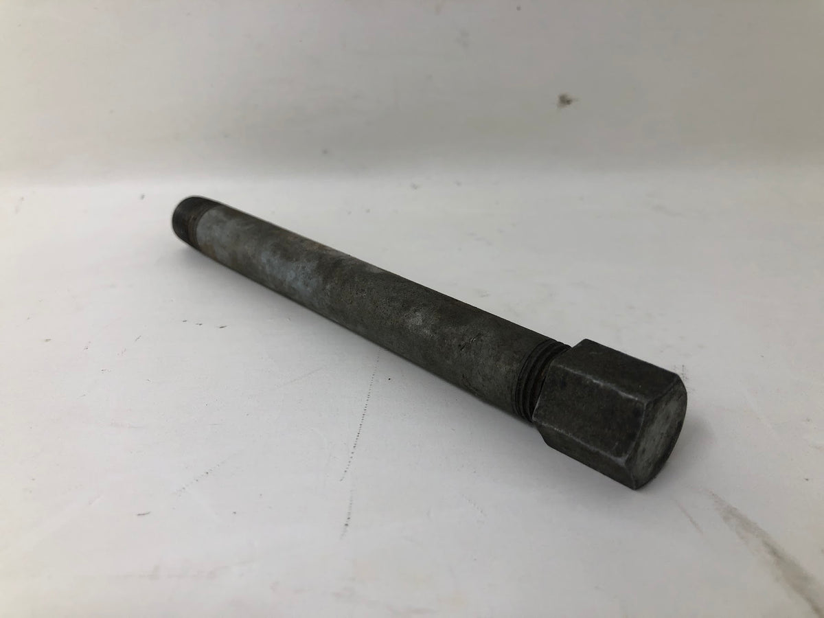 Drain Plug 3/8 NPT from a Tecumseh Engine — RC Engine Service