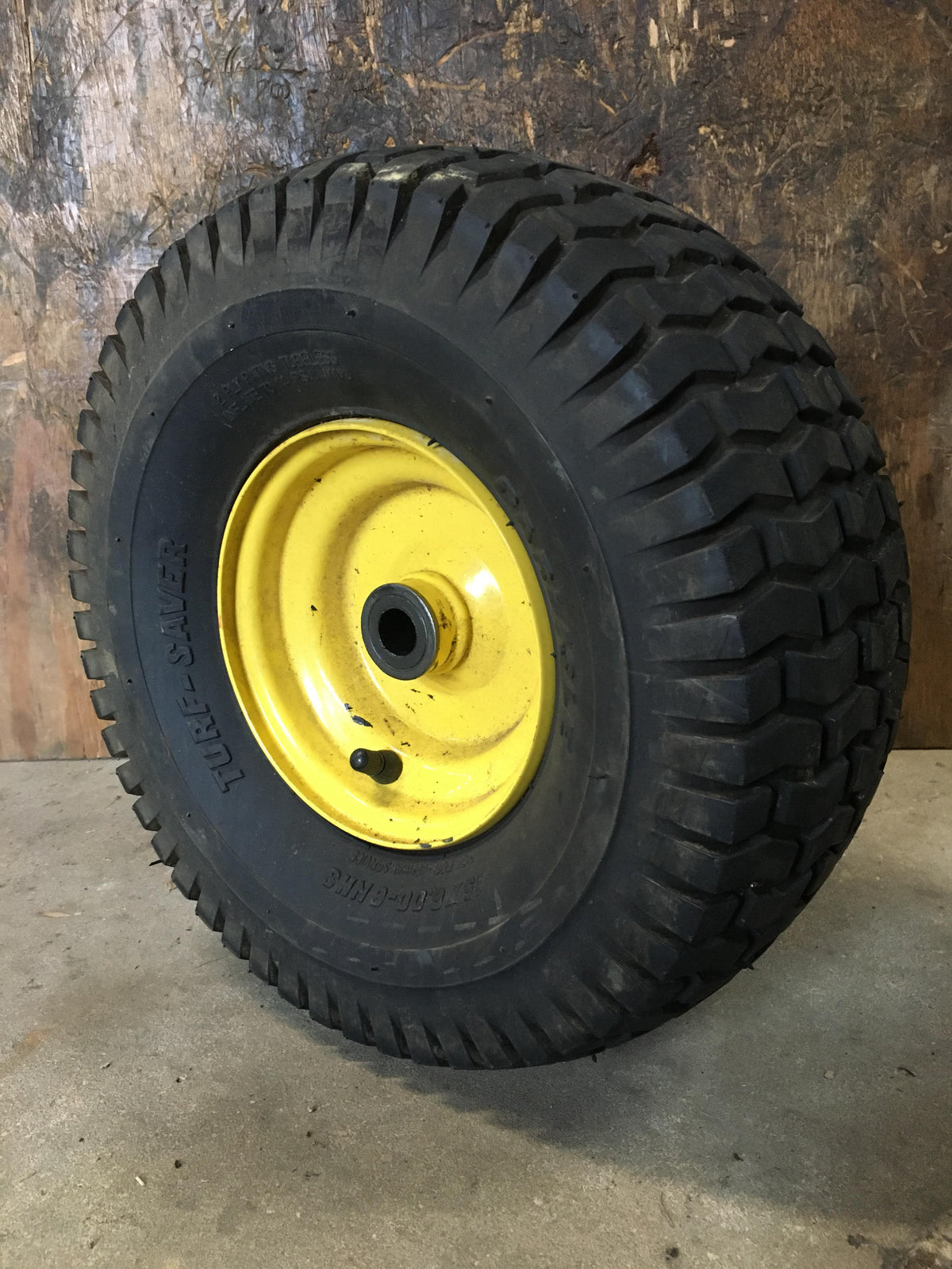GY20638 John Deere Front Wheel and Tire 15X6.00-6 from JD D110 100 Ser ...